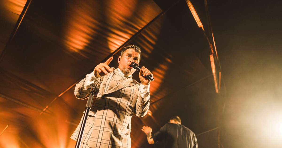 Foto: Intars Busulis noslēdz vasaras sezonu Liepājā | liepajniekiem.lv