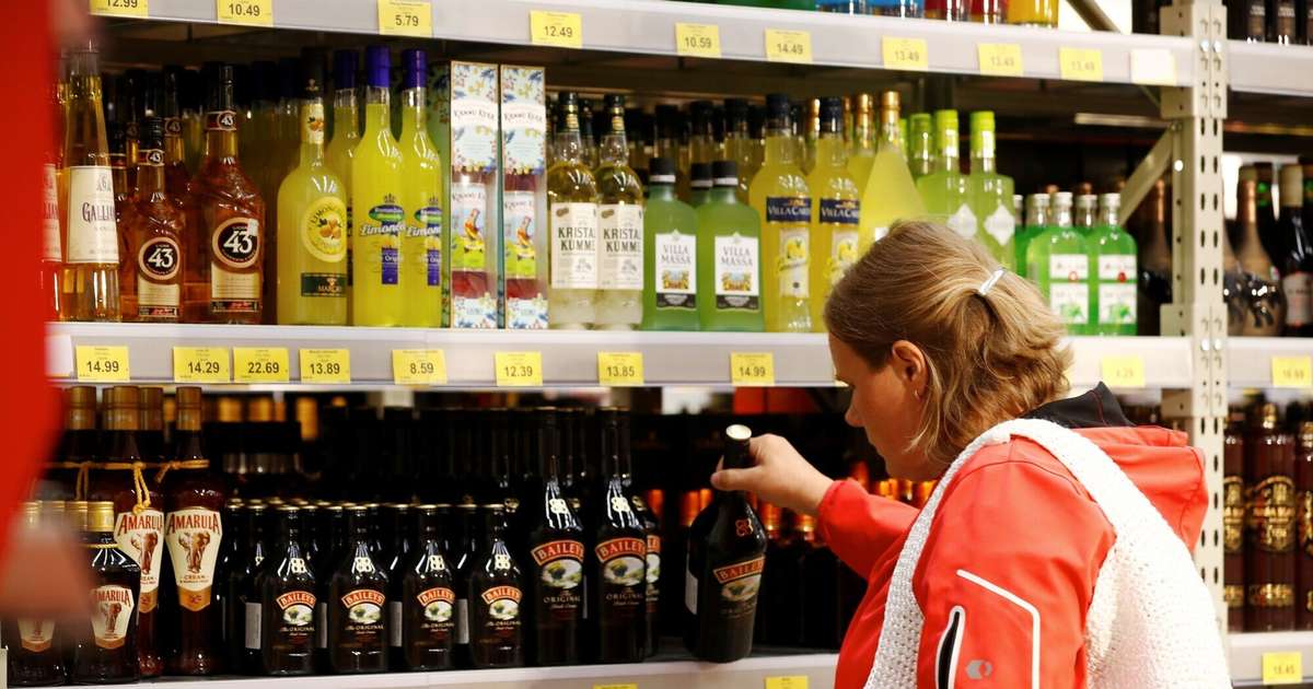 Pieaugs akcīzes nodoklis alkoholam, tabakai, saldinātajiem dzērieniem ...